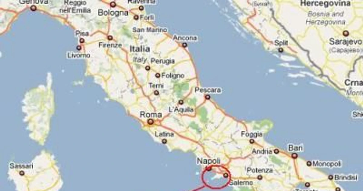 Amalfi Italy Coast Map - A Pastel Colored Fishing Community