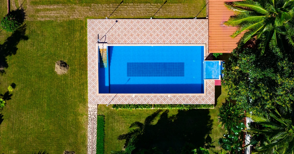 Can Seniors Finance A Pool? Retirement-Friendly Options